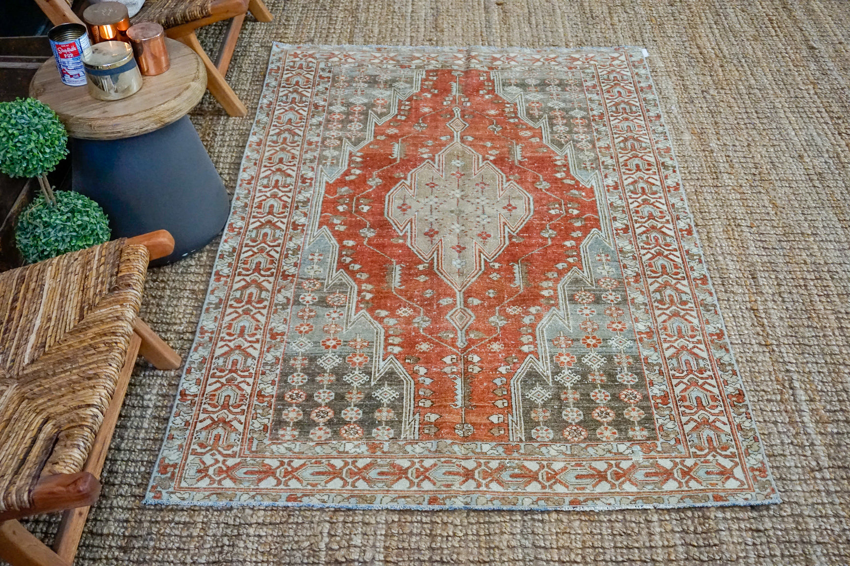 4’1 x 6’1 Classic Vintage Rug Muted Rust, Beige, Cream + Gray Carpet ...